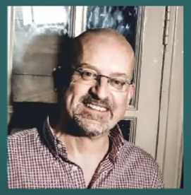 Inverting the Pedagogy: the Hyperscore Difference